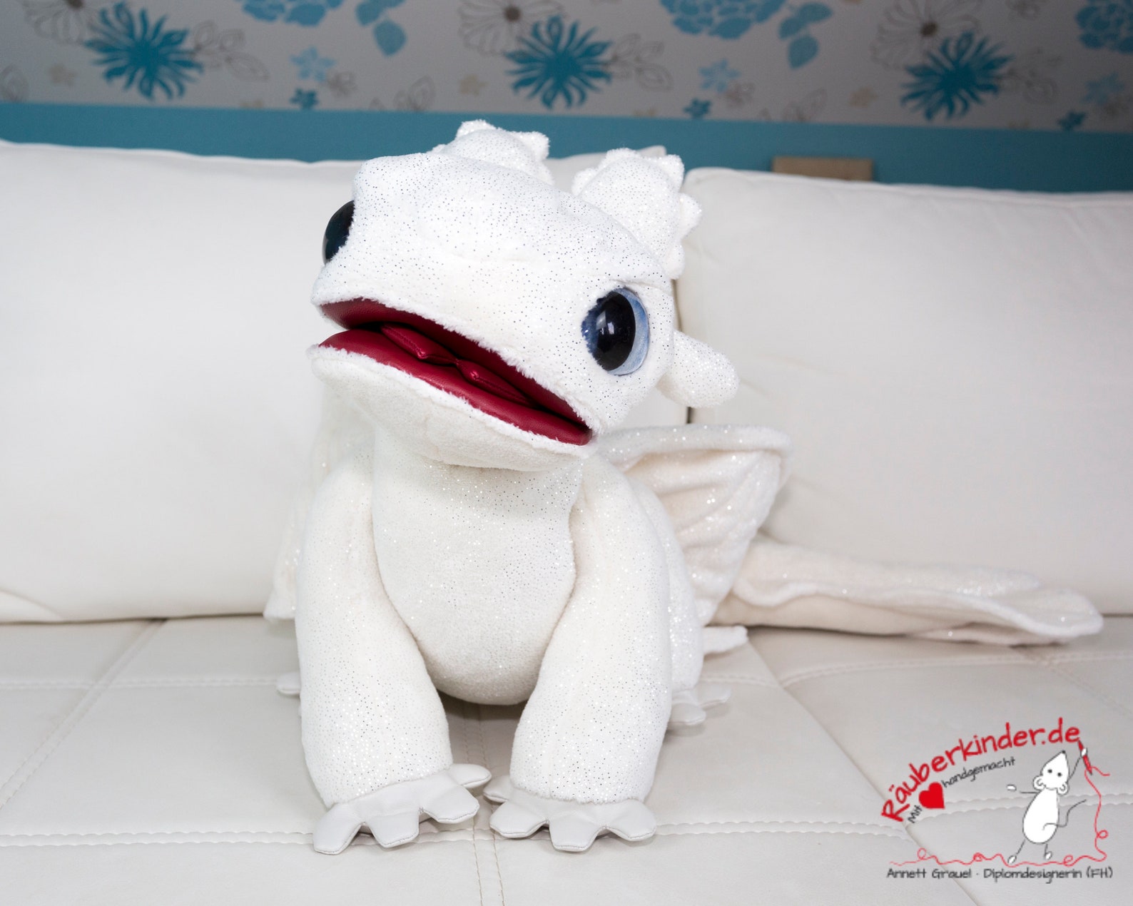 PDF Sewing Pattern and Tutorial Bundle: Light Fury | Etsy