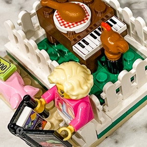 Golden Girls Count Bessie & Baby Lego Set W/ Canvas Art Brick - Etsy