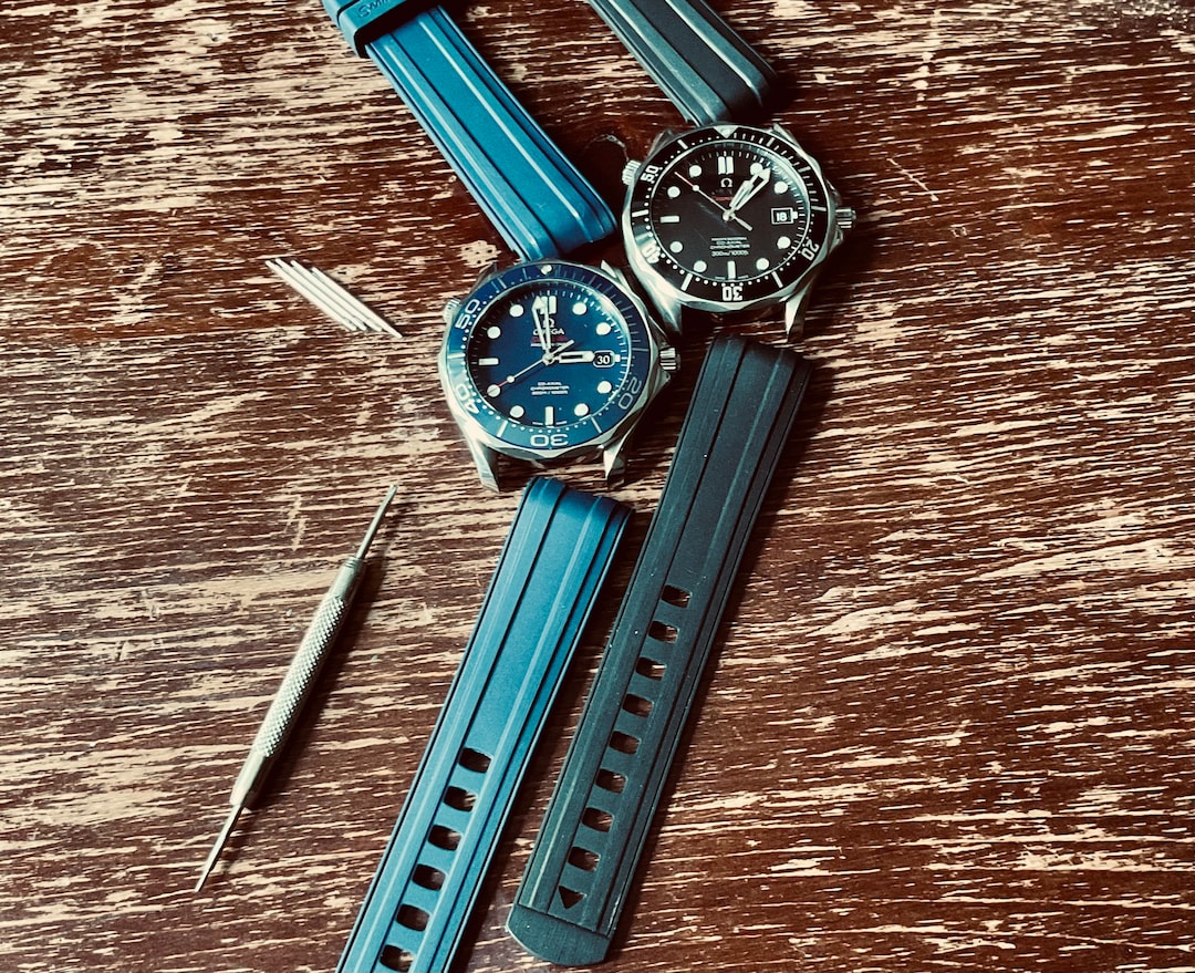 FKM Rubber Watch Strap for Omega Seamaster 300 - 20mm Curved End - Etsy