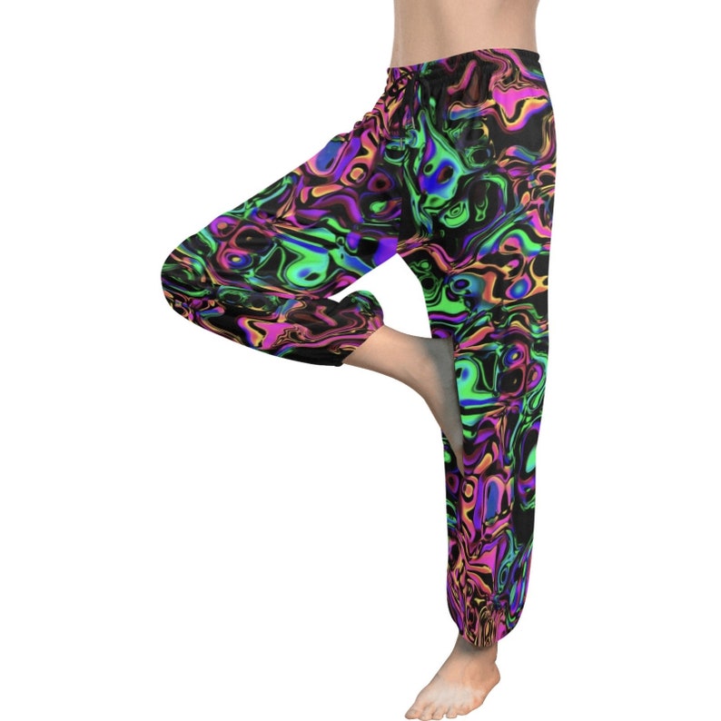 Iridescent Oil Slick Warped Fractal Lightweight Women's Festival ...