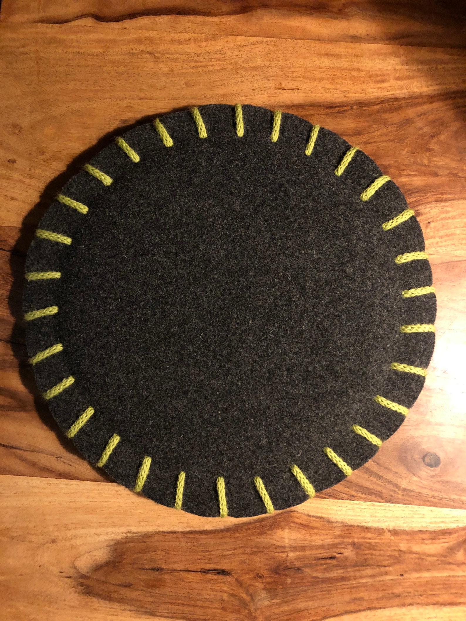 Stuhlkissen aus Wollfilz - Etsy