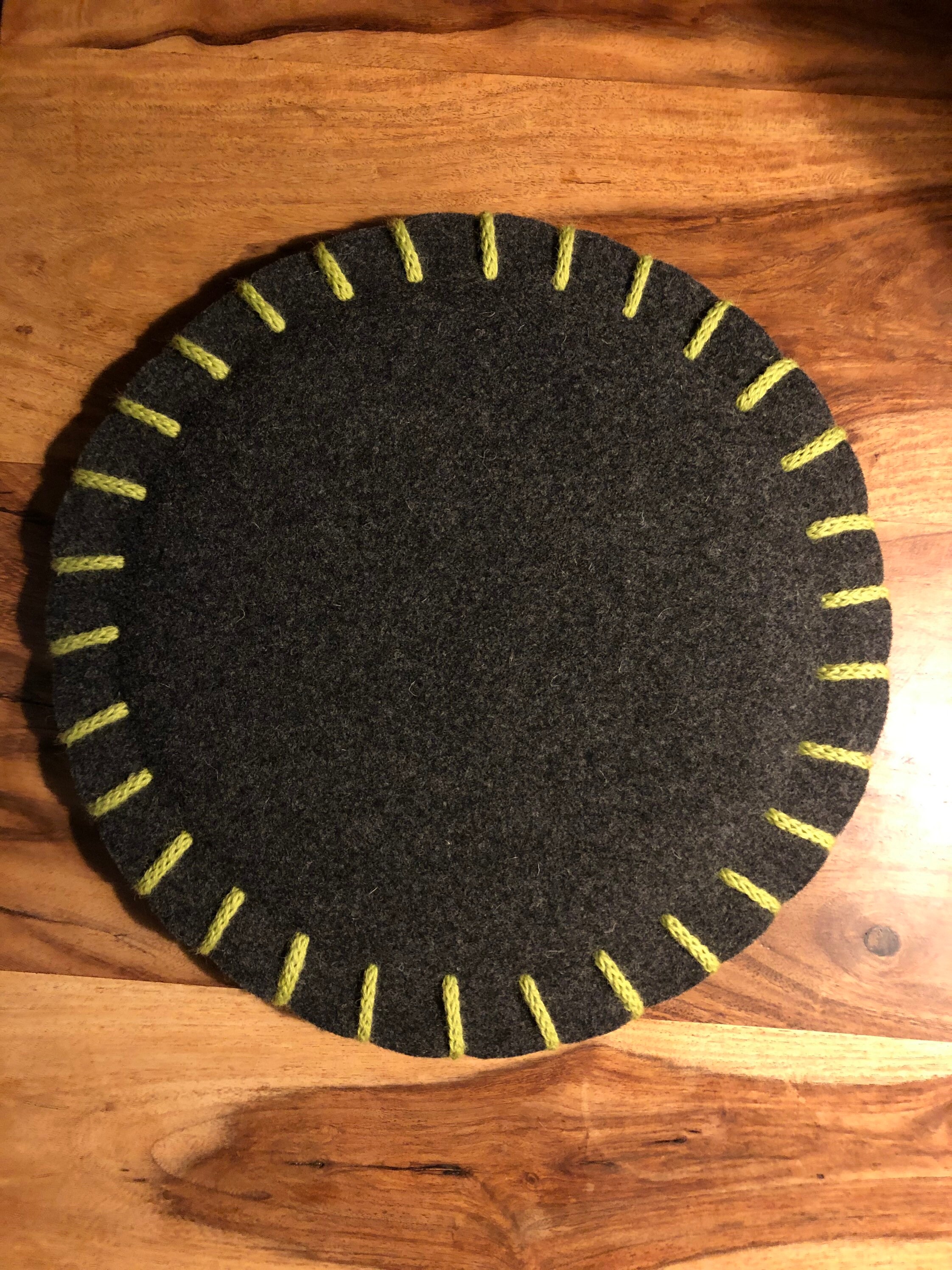 Stuhlkissen aus Wollfilz - Etsy