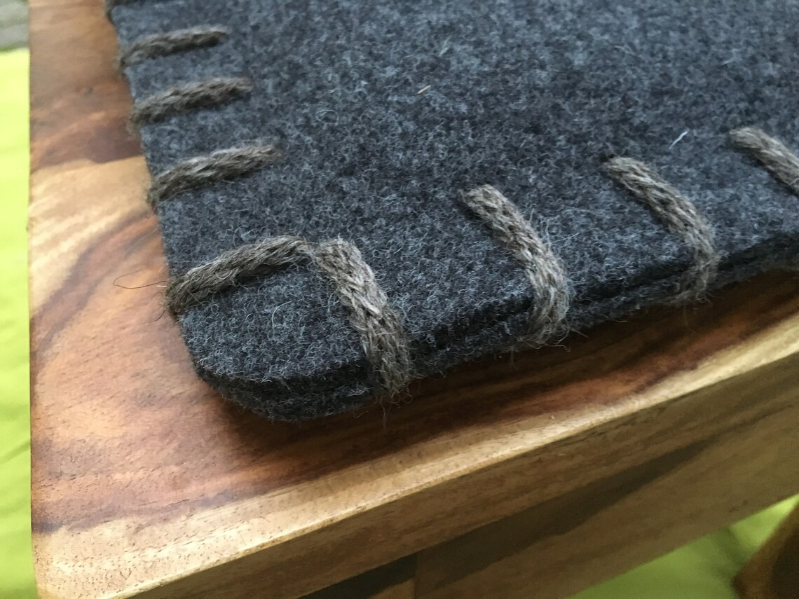 Stuhlkissen aus Wollfilz - Etsy