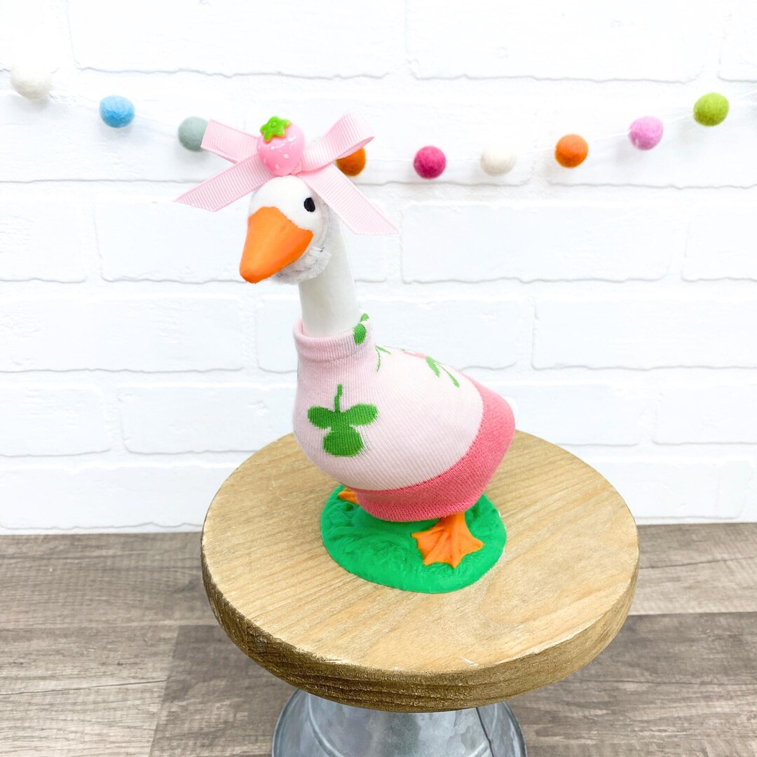 Outfit for 7" Desk Goose - Strawberry Themed Goose Dress - Outfit ...