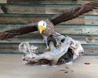 Eagle wood carving | Etsy