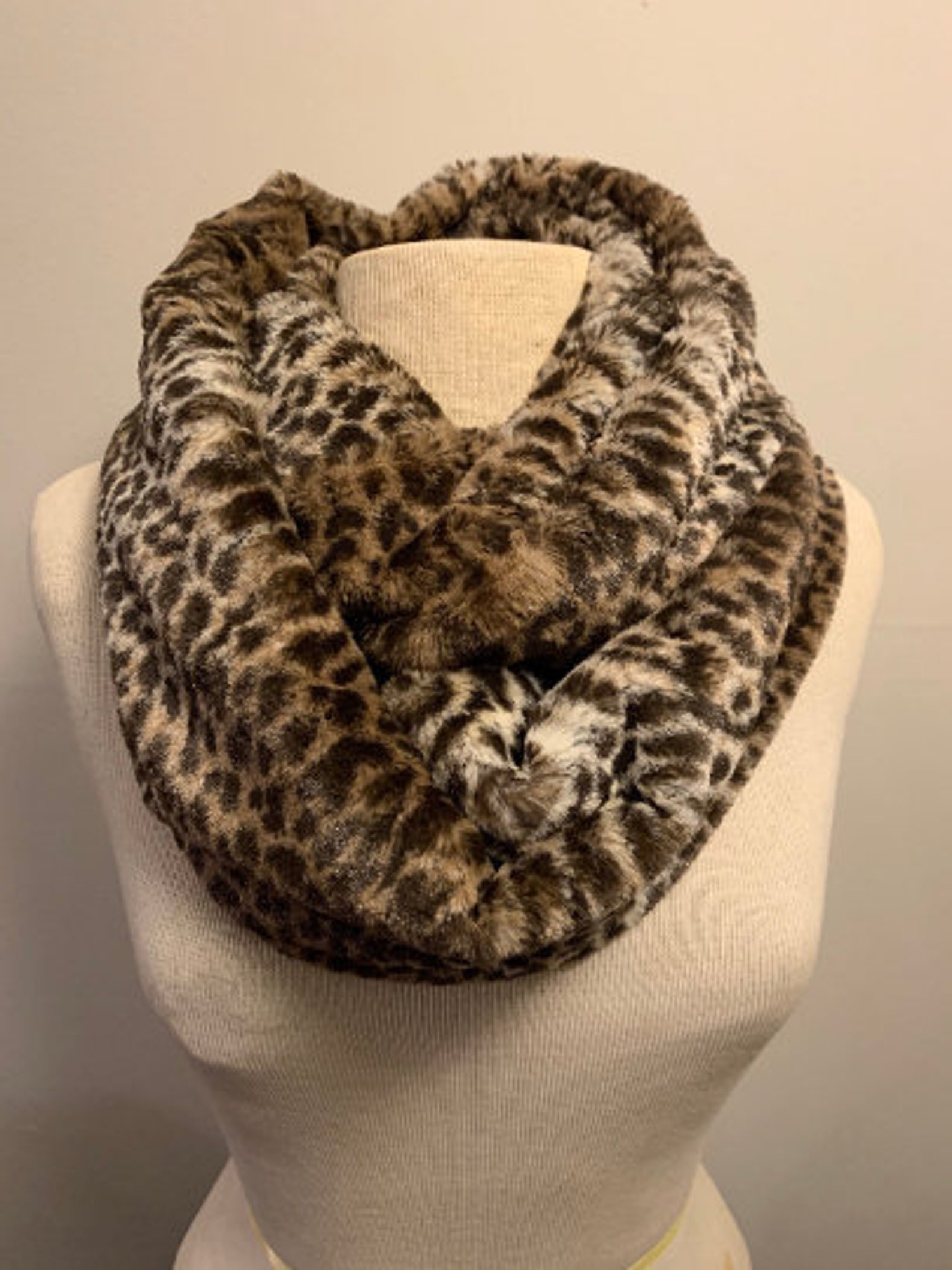 Cheetah Faux Fur Infinity Scarf - Etsy