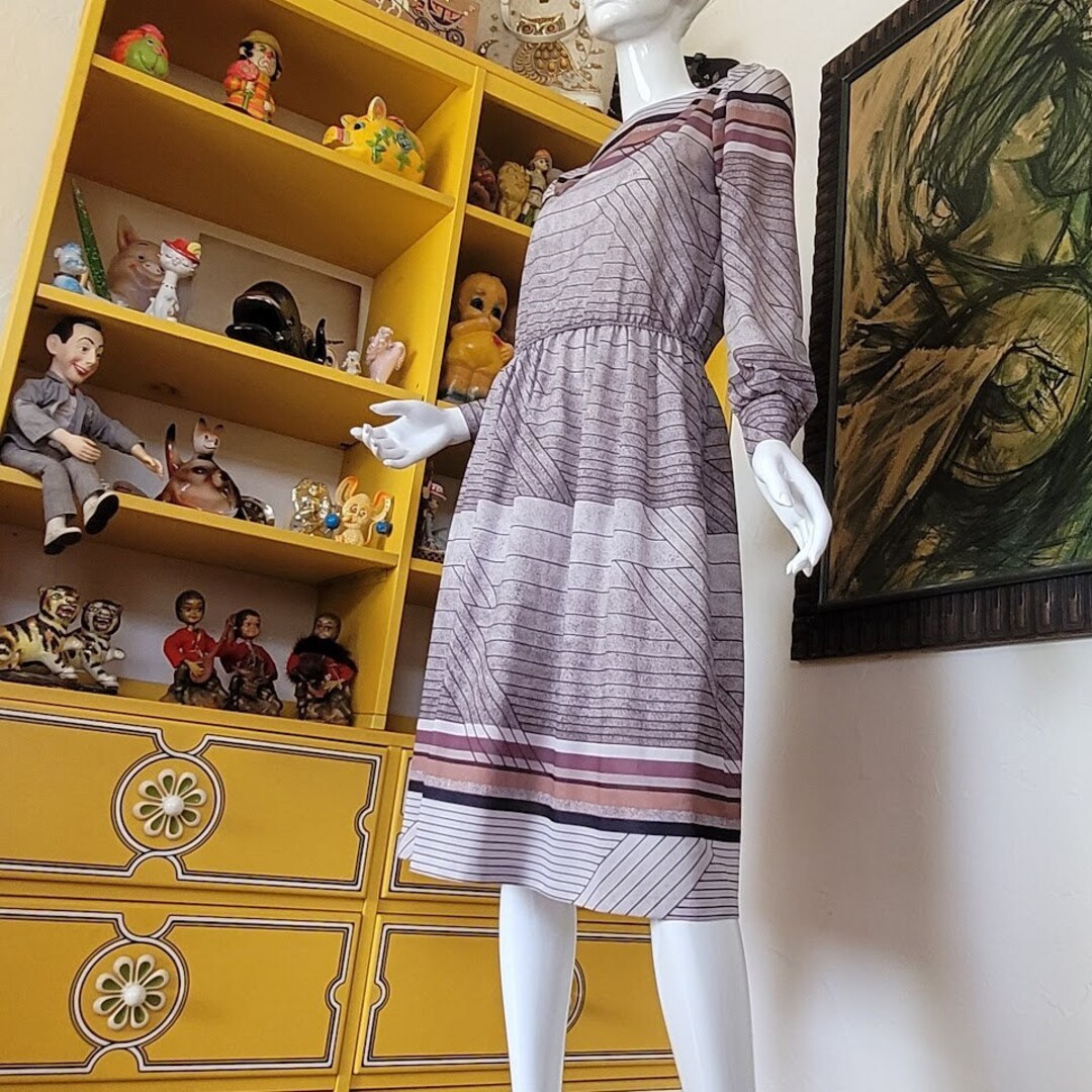 Vintage 70s 80s Geeky Secretary Geometric Puff Sleeve Knee Length Day ...