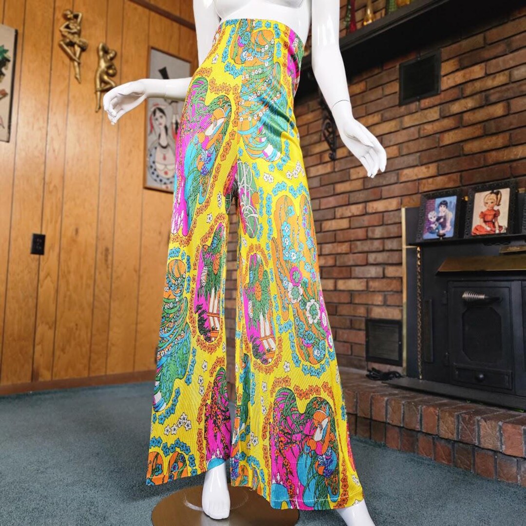 Vintage 60s Psychedelic Mod Art Nouveau Neon Ribcage Elephant Bell ...