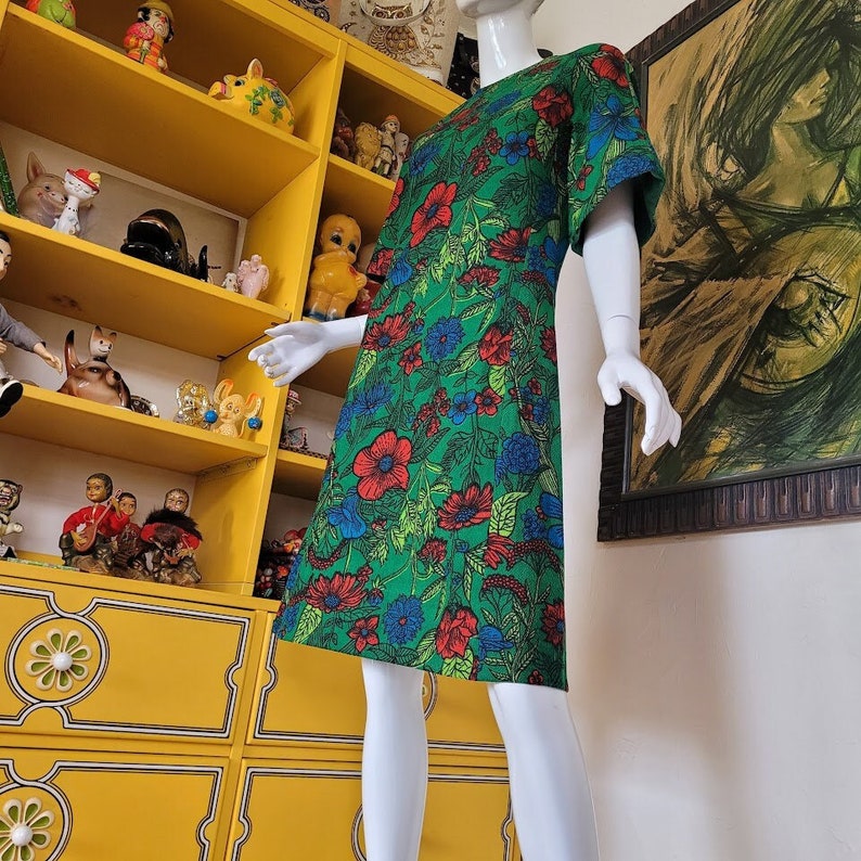 Vintage 60s Mod Graphic Pop Art Floral Bell Slv Mini Wool - Etsy