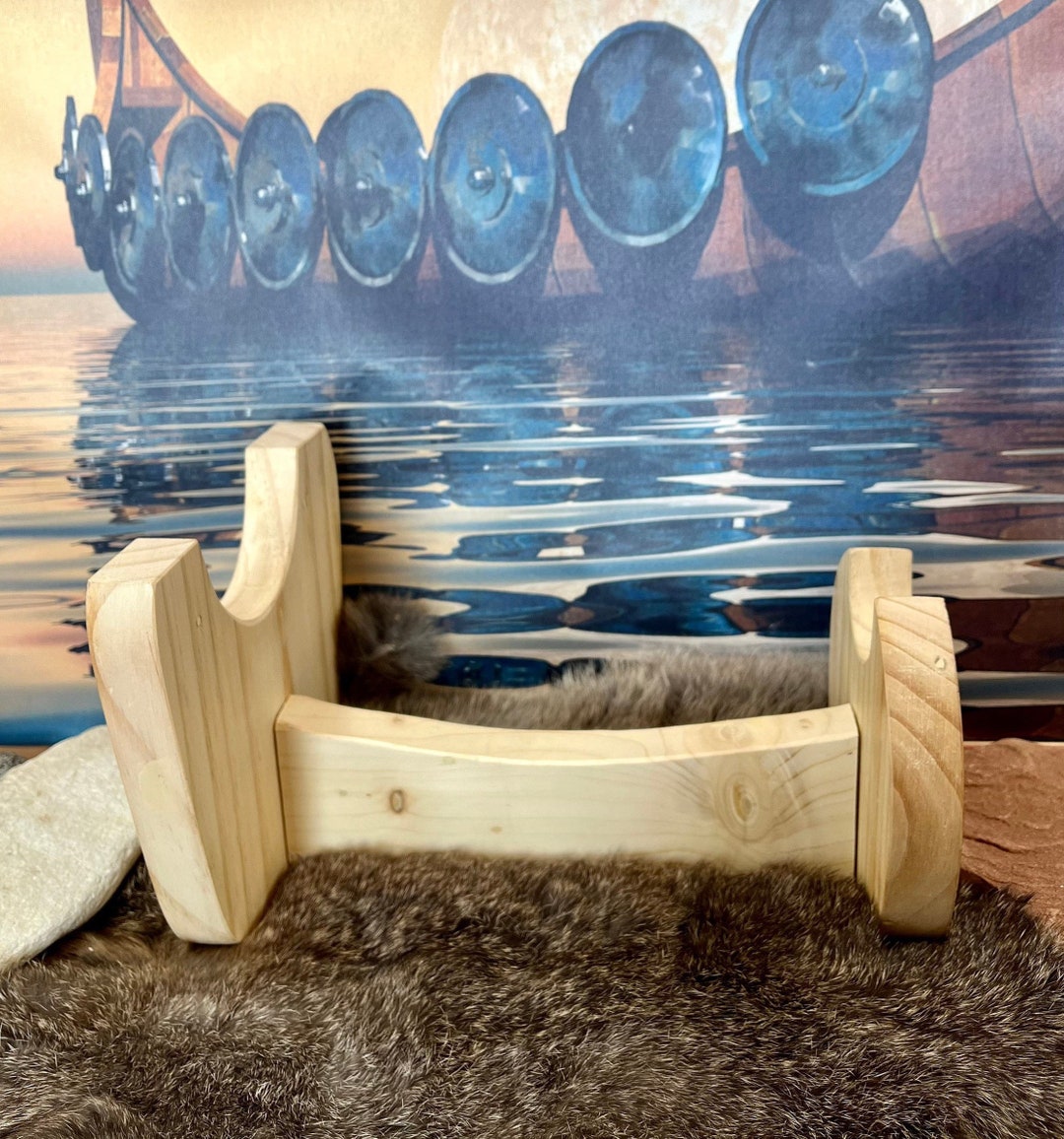 Pine Drinking Horn or Blowing Horn Display Stand - Etsy