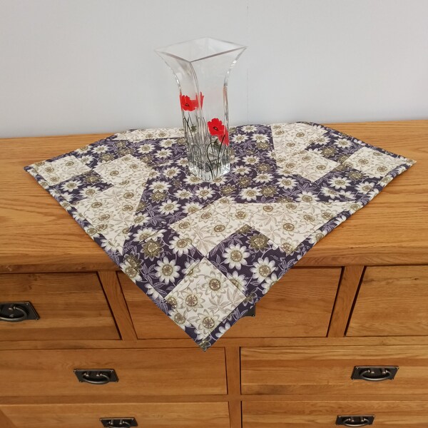 Square Table Topper - Etsy