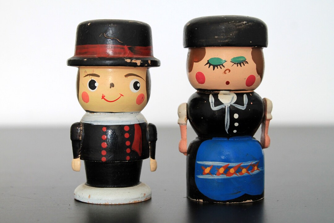 Wooden Salt & Pepper Shakers | Vintage Hand-painted Salt and Pepper Set ...