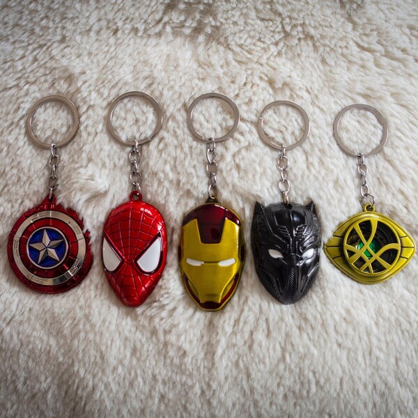 Avengers Keychain - Etsy