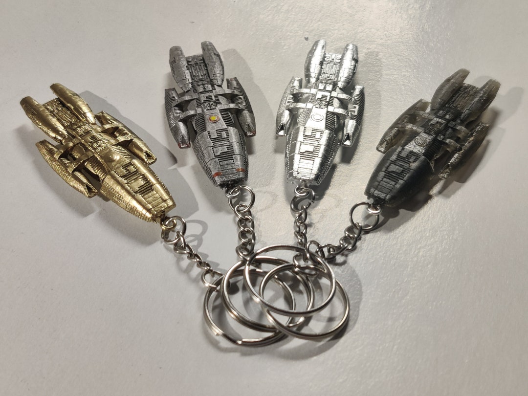 Battlestar Galactica High Detail Ship Model Keychain, Spaceship Prop ...