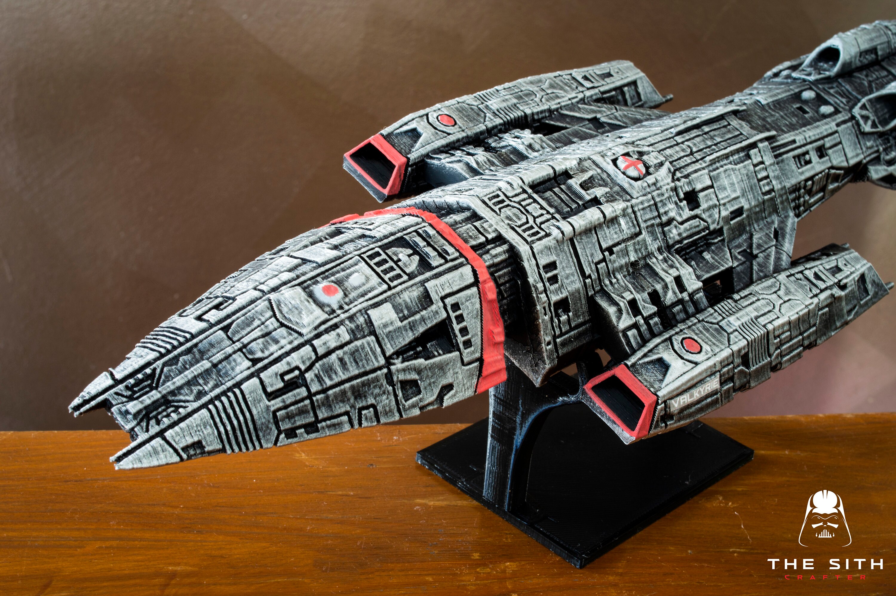 Battlestar Galactica Valkyrie, High Detail Ship Model, Spaceship Prop ...