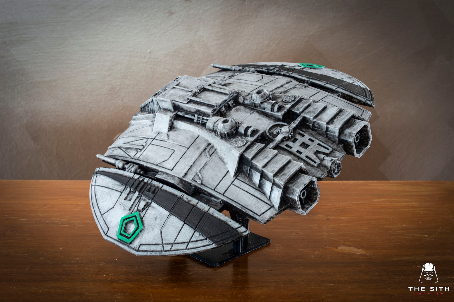 Battlestar Galactica Cylon Raider, 1978 Cylon Raider, Cylon Spaceship ...