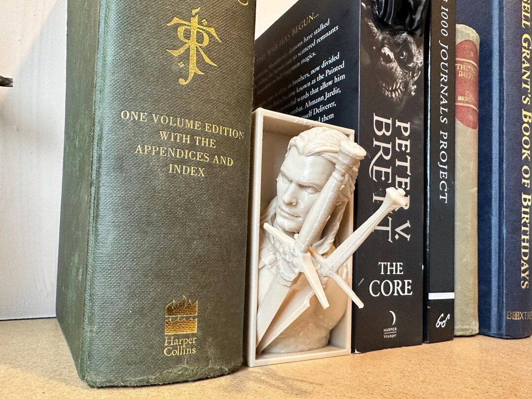 Geralt of Rivia Book Nook Diorama Insert Inspired by the Witcher ...