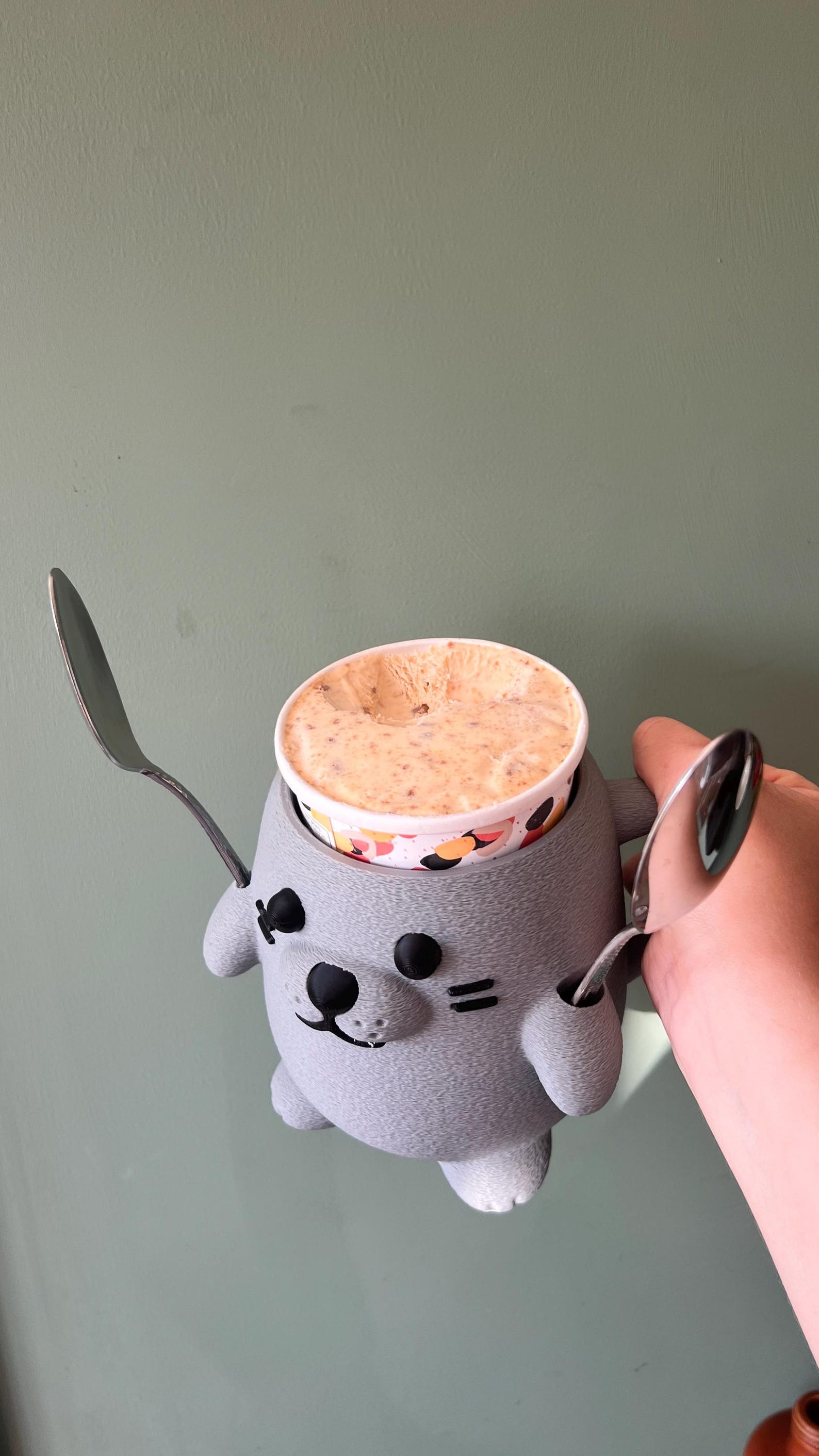 Seal Ice Cream Pint Holder – Pint Cup With Spoon Slots - Etsy