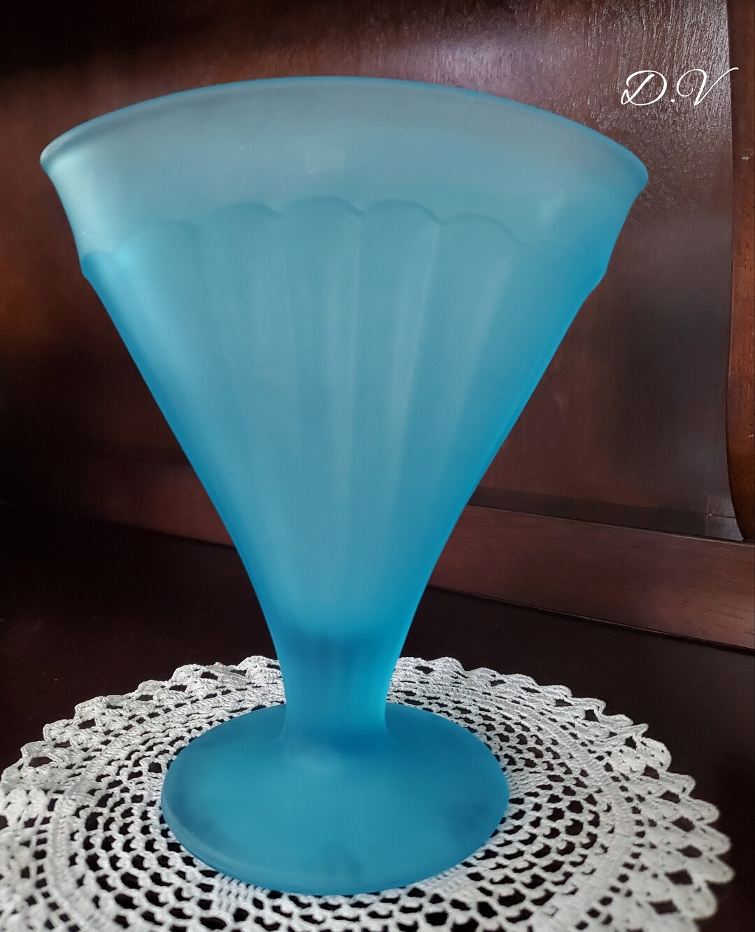 Vintage Tiffin Blue Satin Ribbed Fan Vase - Etsy