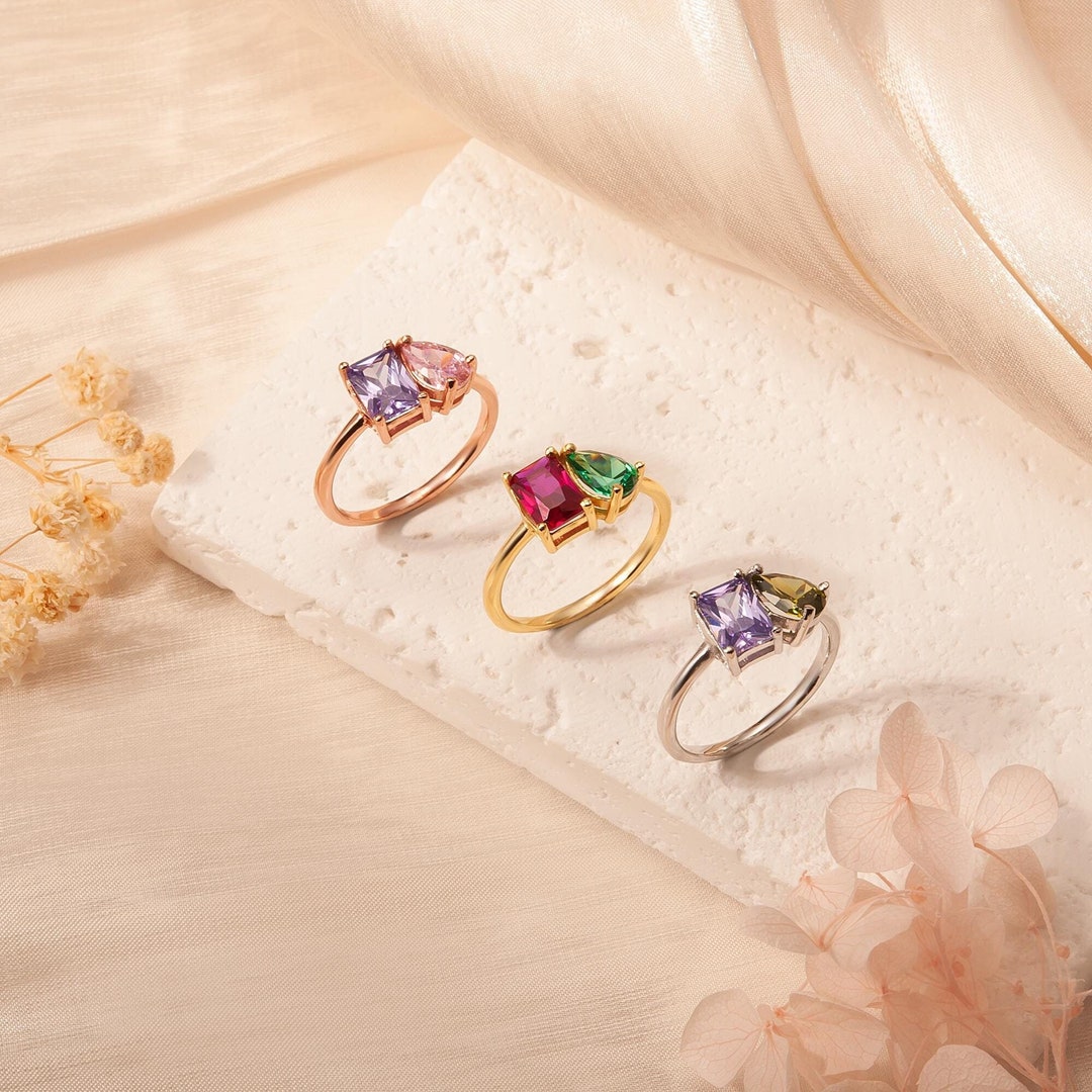 Custom Toi Et Moi Gemstone Ring -emerald & Pear Cut Birthstone Ring ...