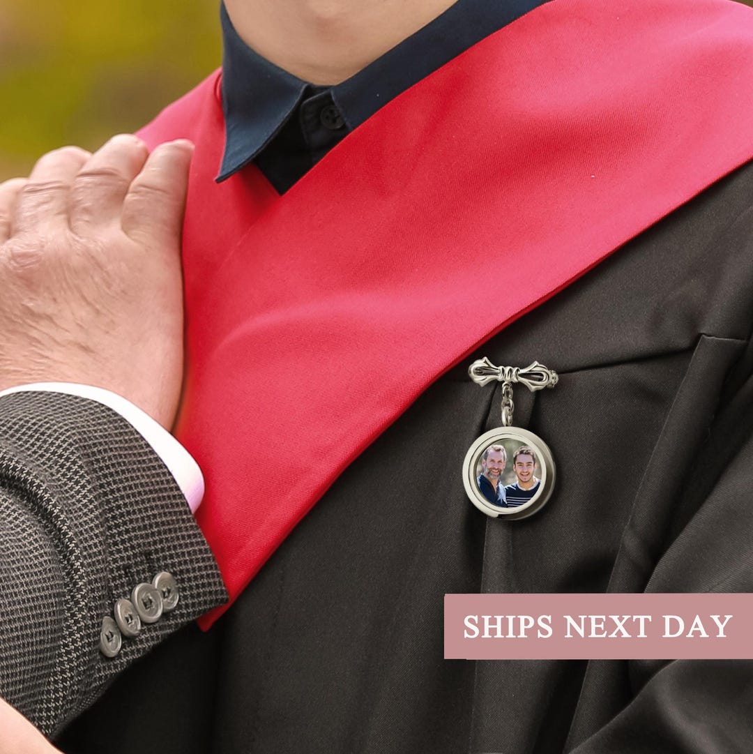 Graduation Memorial Photo Pin - Custom Brooch With Photos Graduation ...
