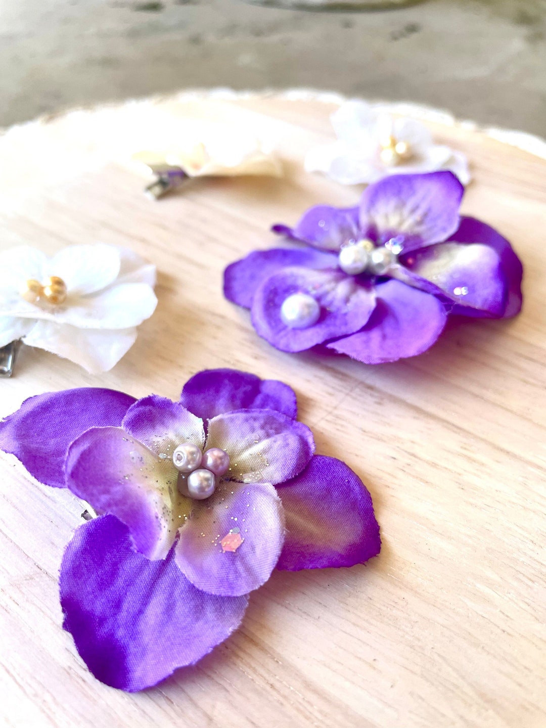 Isabela Madrigal Encanto-inspired Flower Hair Clips Set/purple and White Floral Encanto Style ...
