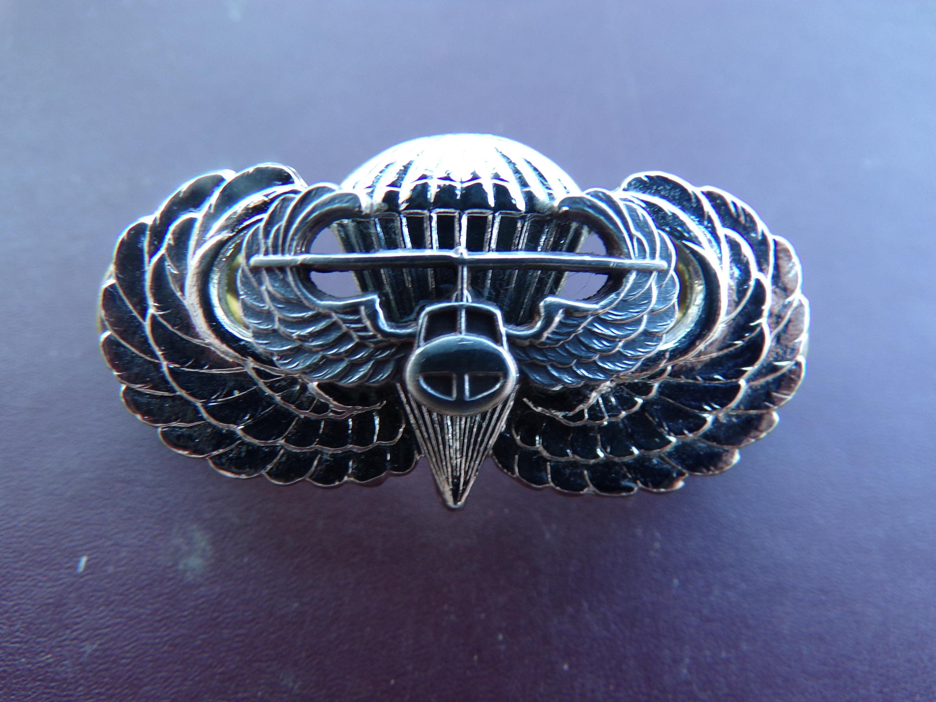 Airborne Air Assault Jump Wing Badge Military Uniform Parachute Pin ...