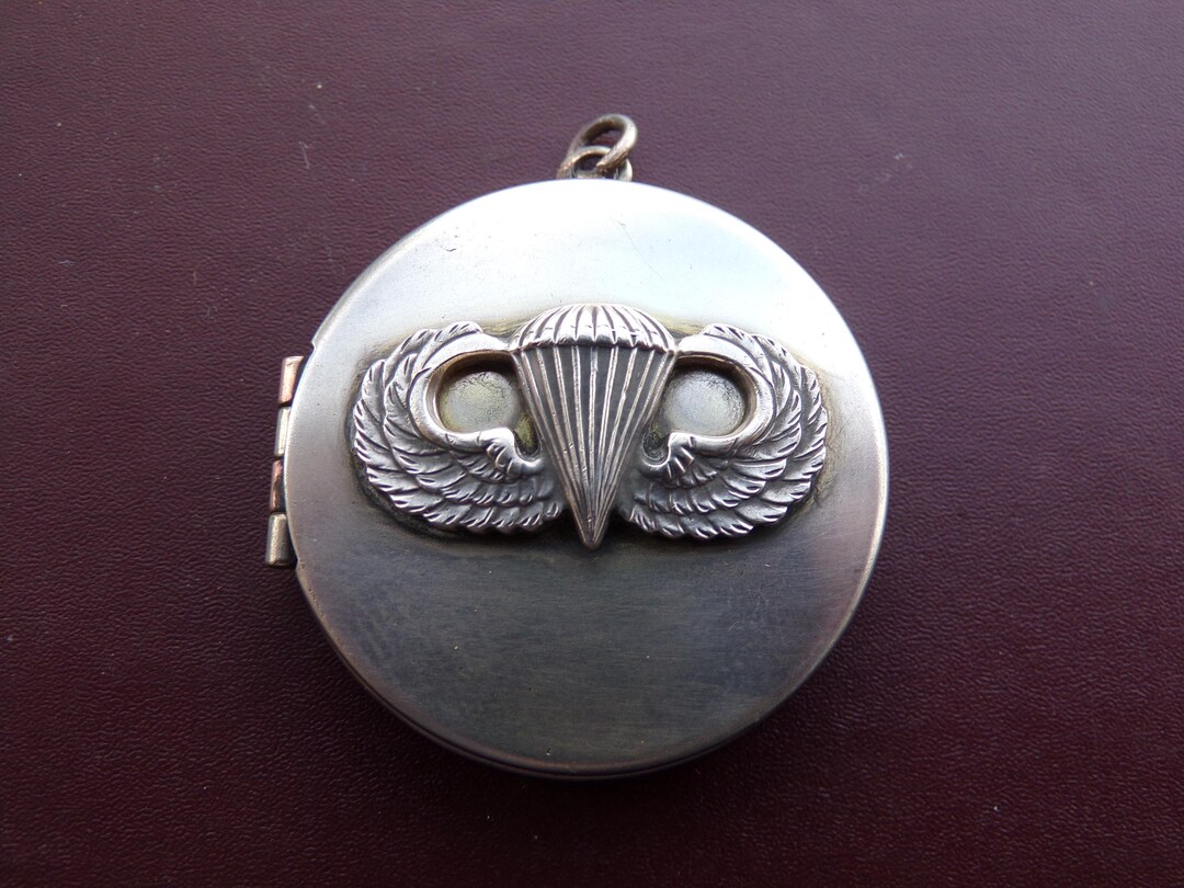 Airborne Sweetheart Jump Wings Picture Round Locket Necklace Bracelet ...