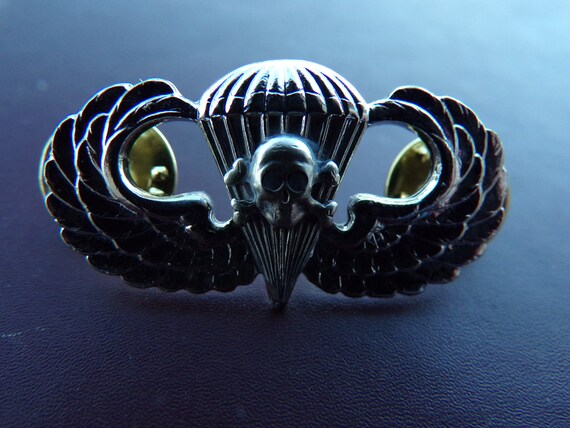Airborne Skull Jump Wing Badge Military Insignia Pin Special | Etsy