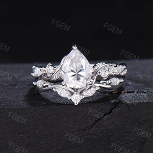 Nature Inspired Moissanite Engagement Ring Set Twist Band 1.25ct Pear ...