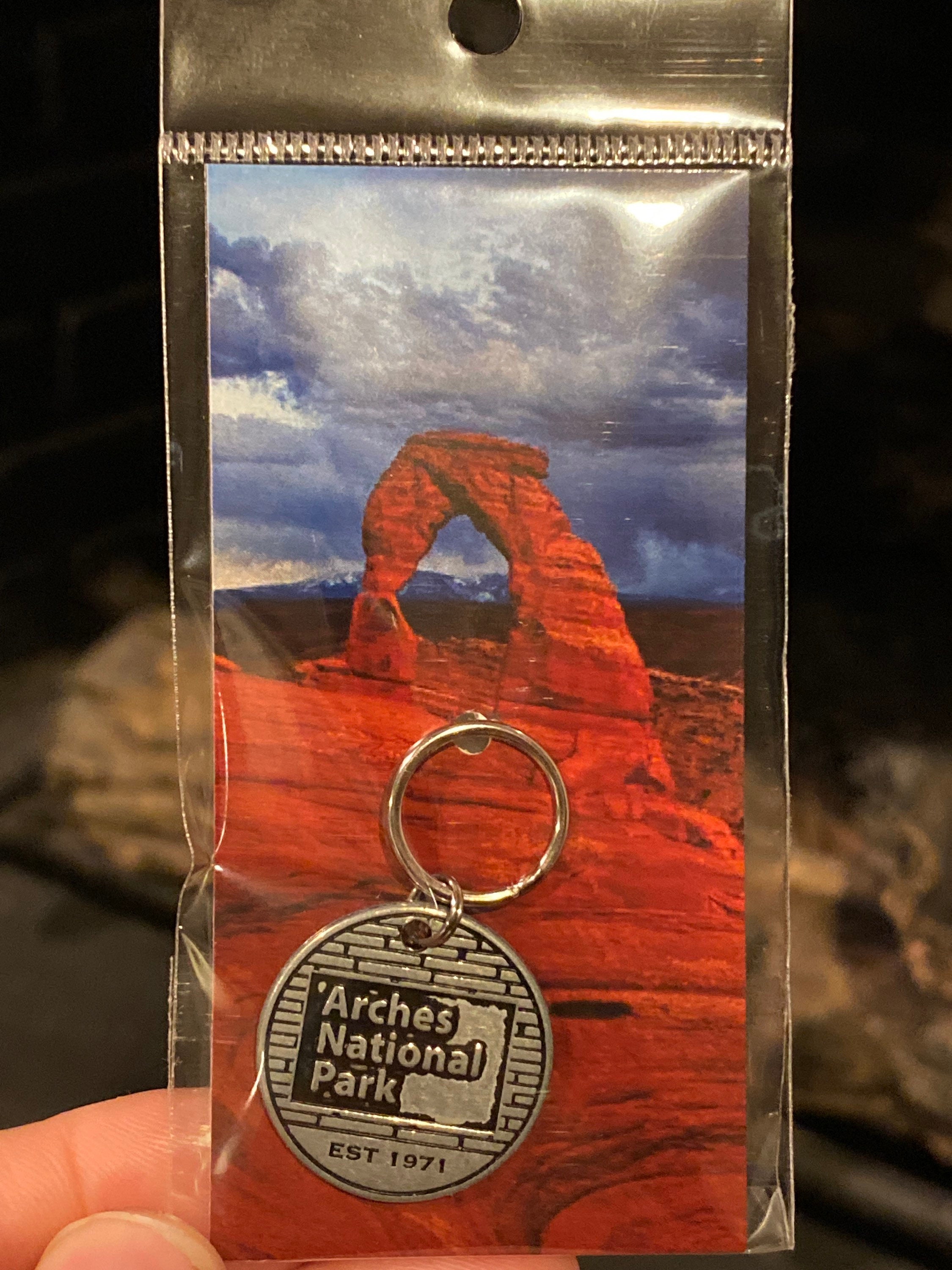 Arches National Park Token Coin Keychain Zipper Pull 1pc 22mm | Etsy