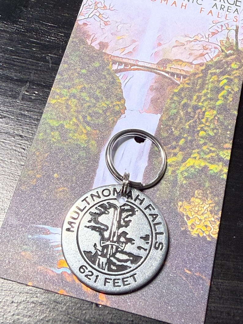 Multnomah Falls Park Token Coin Keychain Zipper Pull 1pc Landmark ...