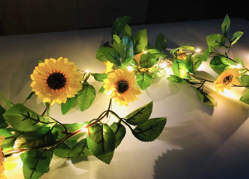 Sunflower Garland String Lights: 20 LED, 6.56ft Battery Operated Fairy ...