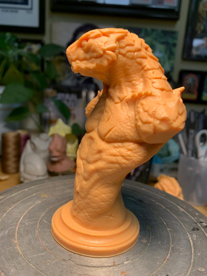 1/6 Scale Tiburonera Shark Hunter MONARCH 3D Printed Resin Bust From ...