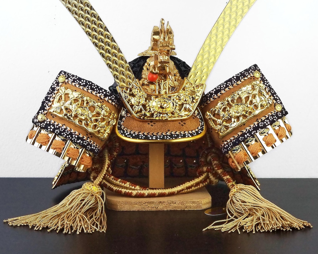 Japanese Vintage Samurai Kabuto Helmet Stunning Japanese Warrior Helmet ...