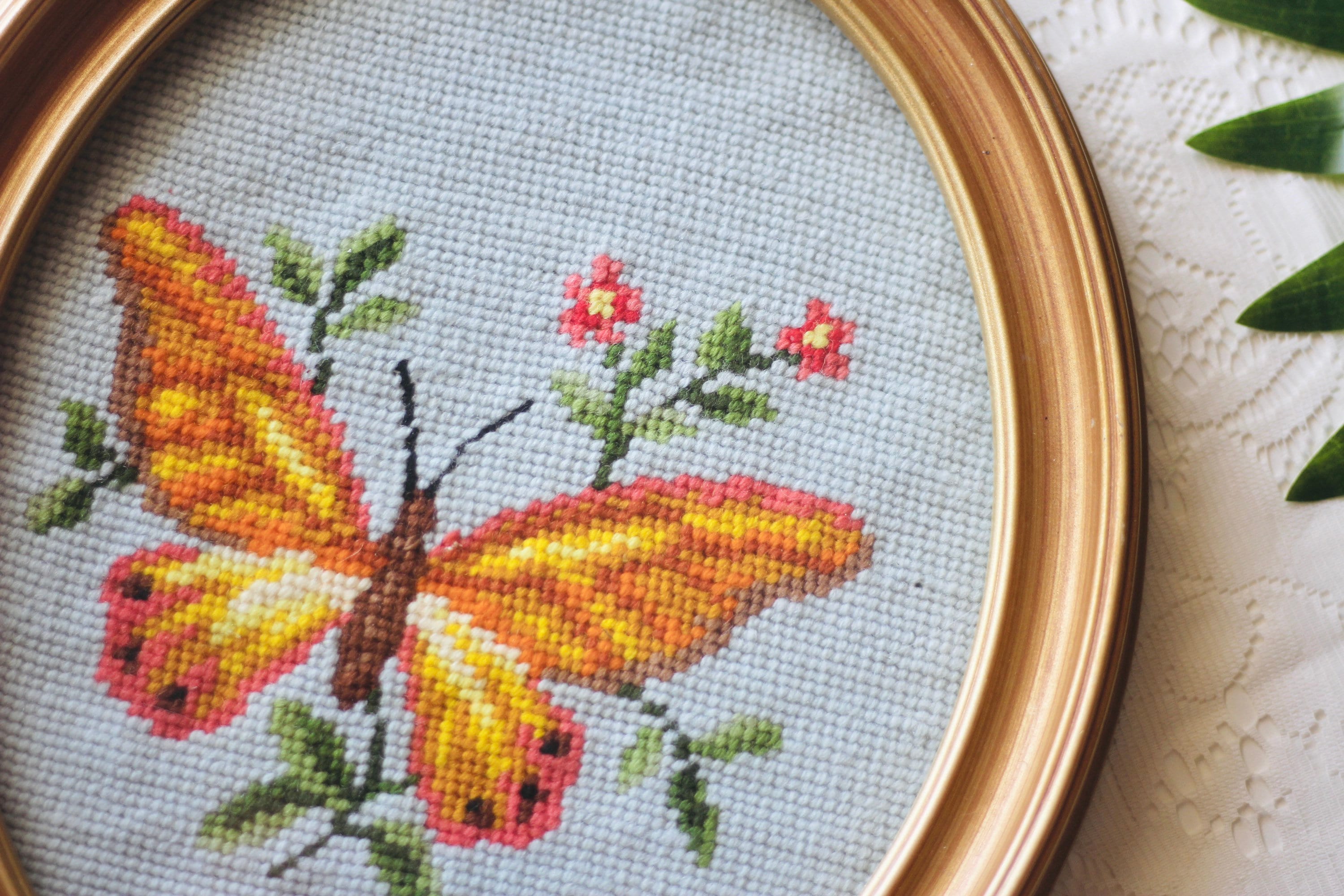 Retro Butterfly Needlepoint/Embroidery Fiber Arts Art & Collectibles ...