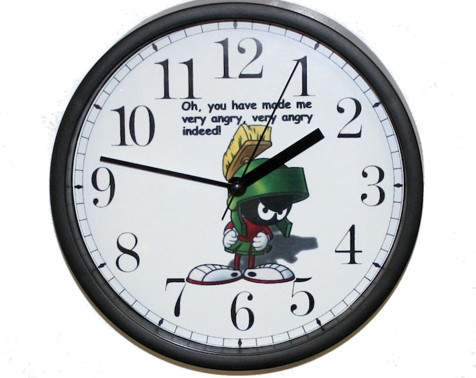 Marvin the Martian Round Clock | Etsy