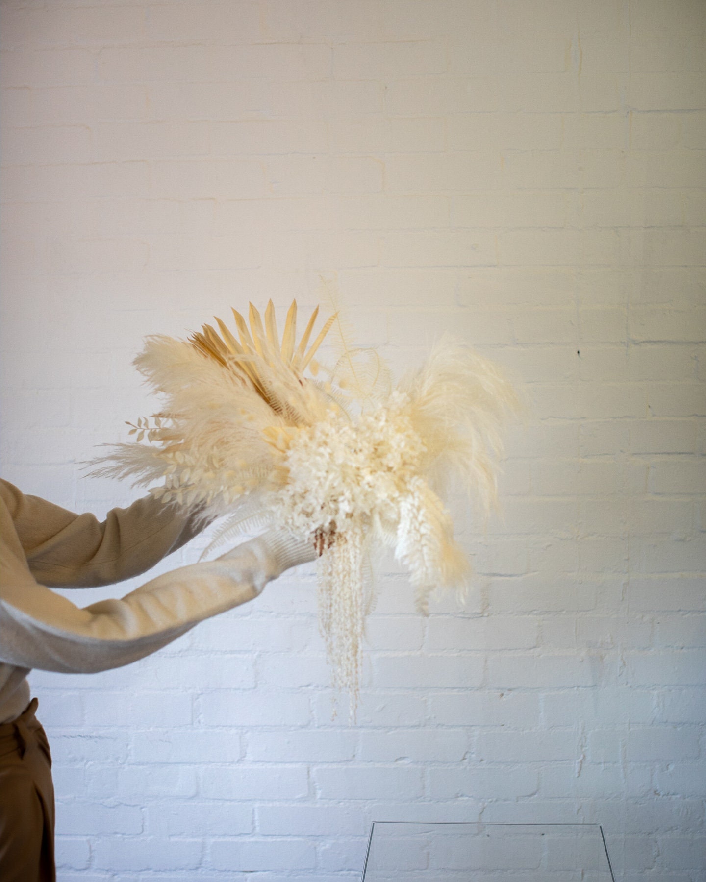 Trailing Amaranthus & Pampas Moongate Decoration Palm Arch | Etsy