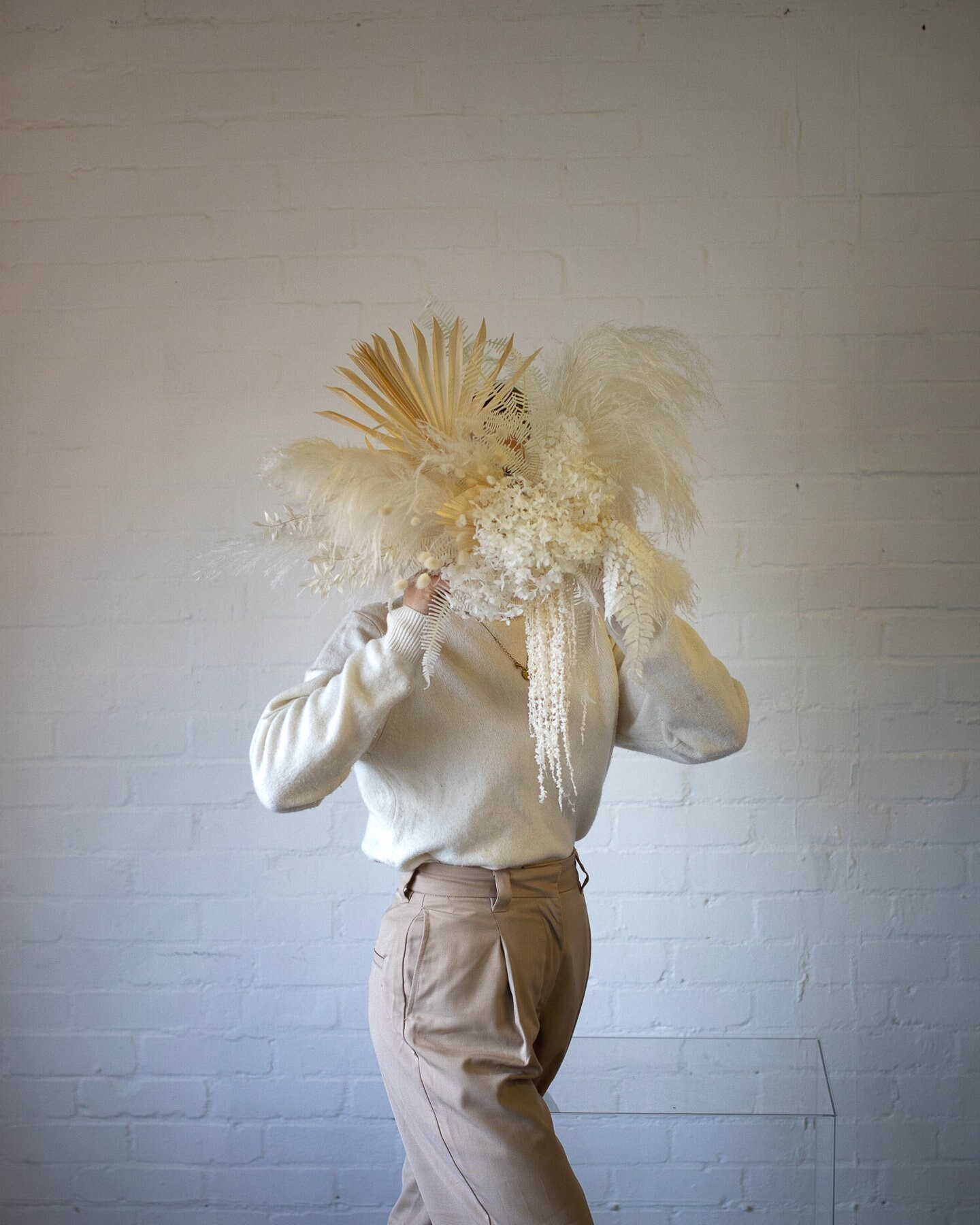 Trailing Amaranthus & Pampas Moongate Decoration Palm Arch | Etsy