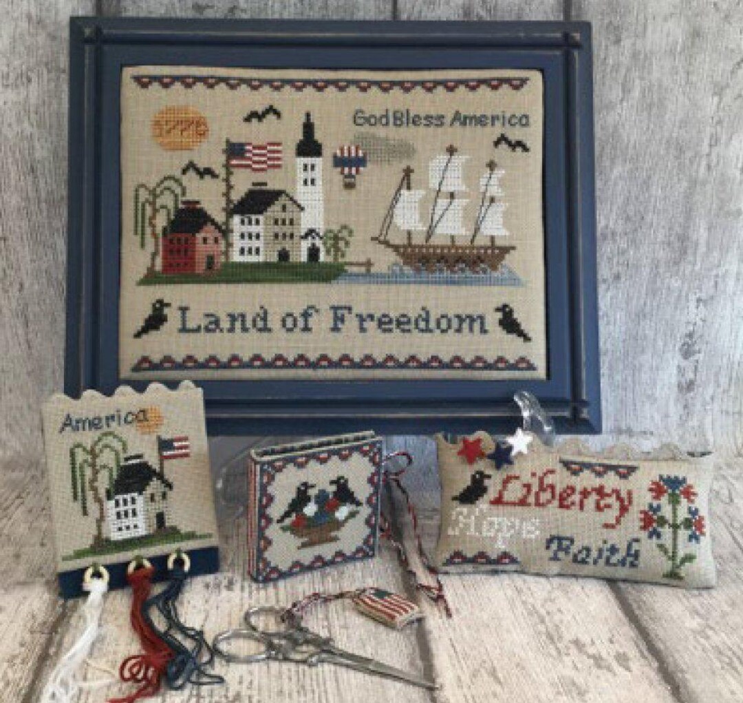 Mani Di Donna - Land of Freedom Sewing Box - Original Designs by Simona ...