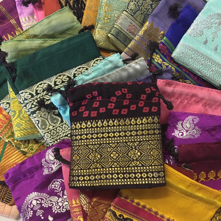 20 X Small Upcycled Sari Bags 3x3 Inch Sari Fabric Gift Bags - Etsy