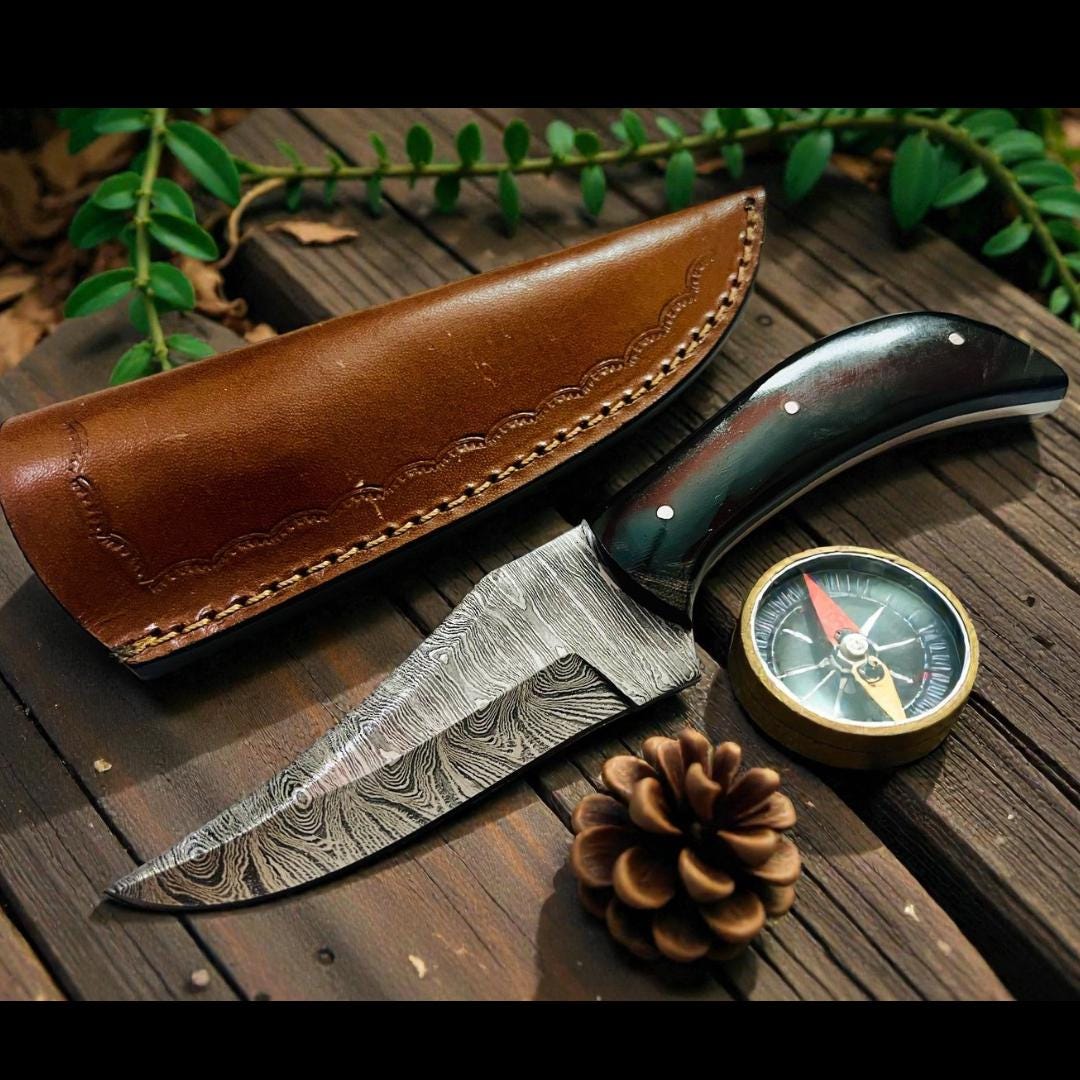 8" Hand-forged Damascus Steel Fixed Blade Art | Buffalo Horn Executive ...
