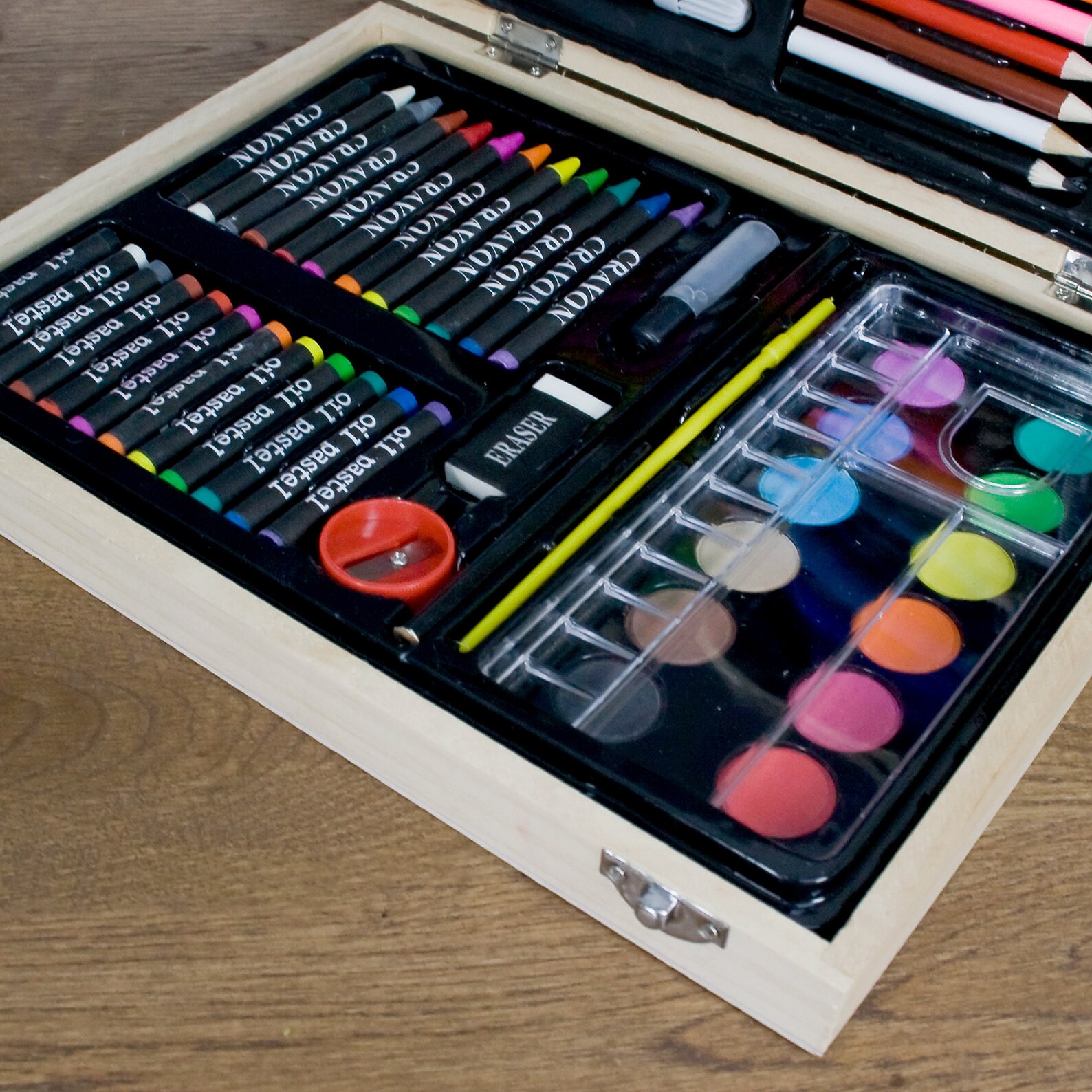 Personalised Children's Colouring in Set - Personalised Art Set ...