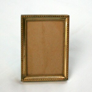 Small Picture Frame Gold Metal Embossed With Glass 2 X 3 Photo Holder ...