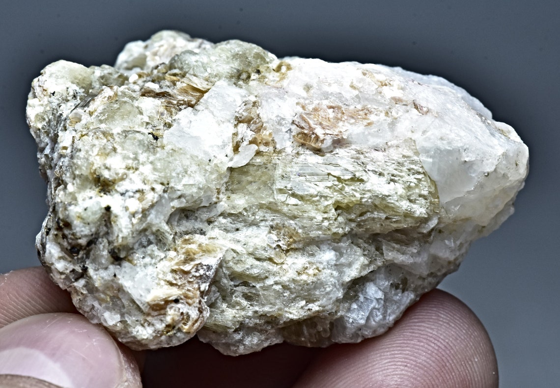 Fluorescent Marialite Scapolite Specimen Combined With Phlogopite and ...