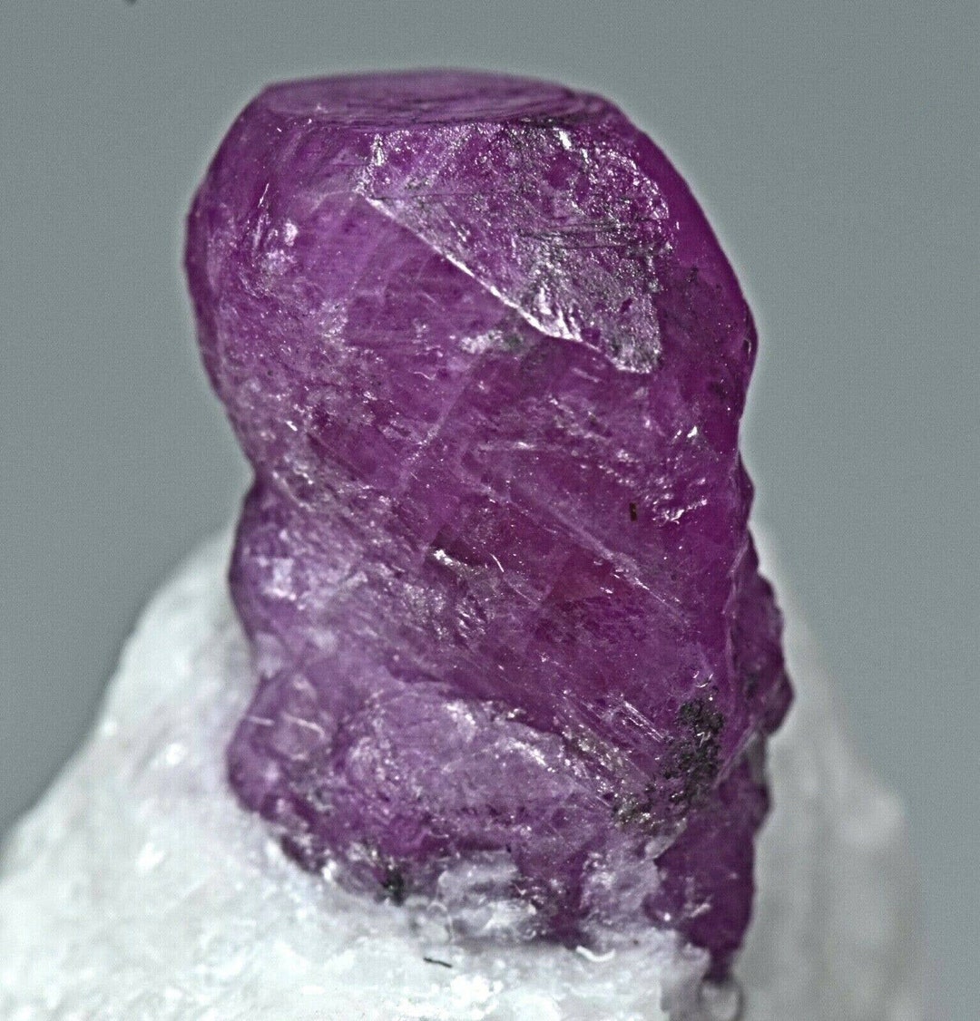 51 Gram Full Terminated Natural Ruby Crystal Specimen From Jigdalik ...