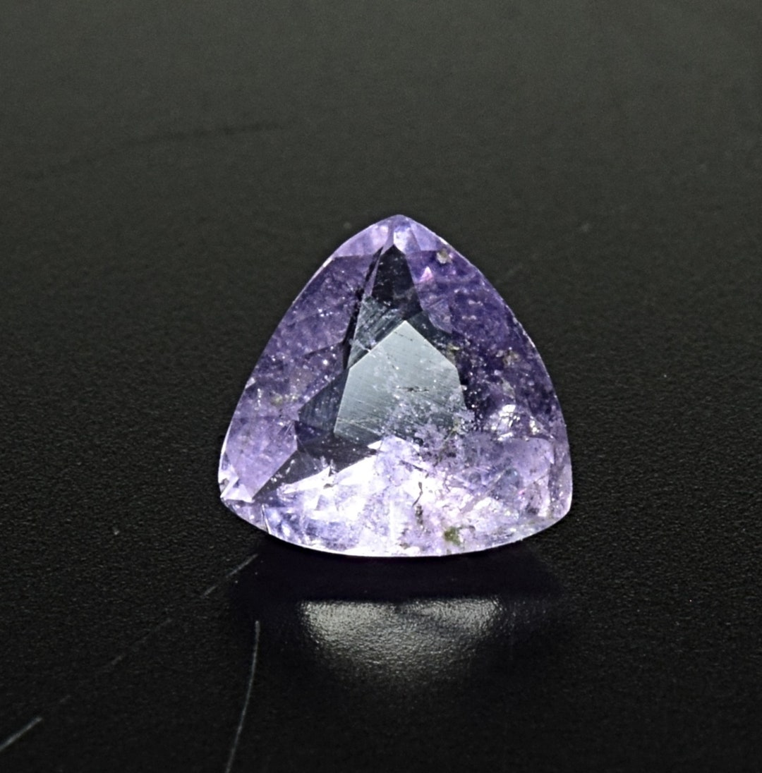 Fluorescent Phosphorescent Color Change Faceted Hackmanite Gemstone 0. ...