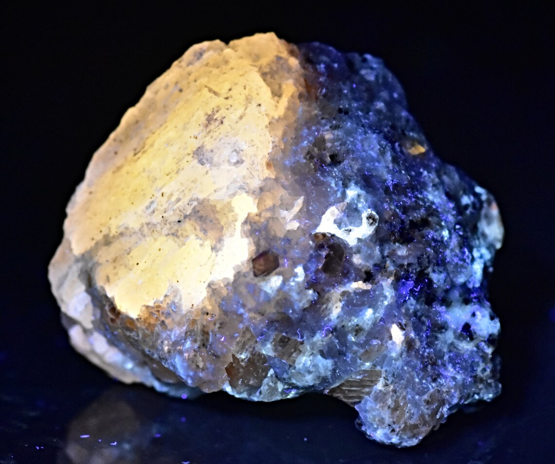 Fluorescent Marialite Scapolite Specimen Combined With Phlogopite and ...
