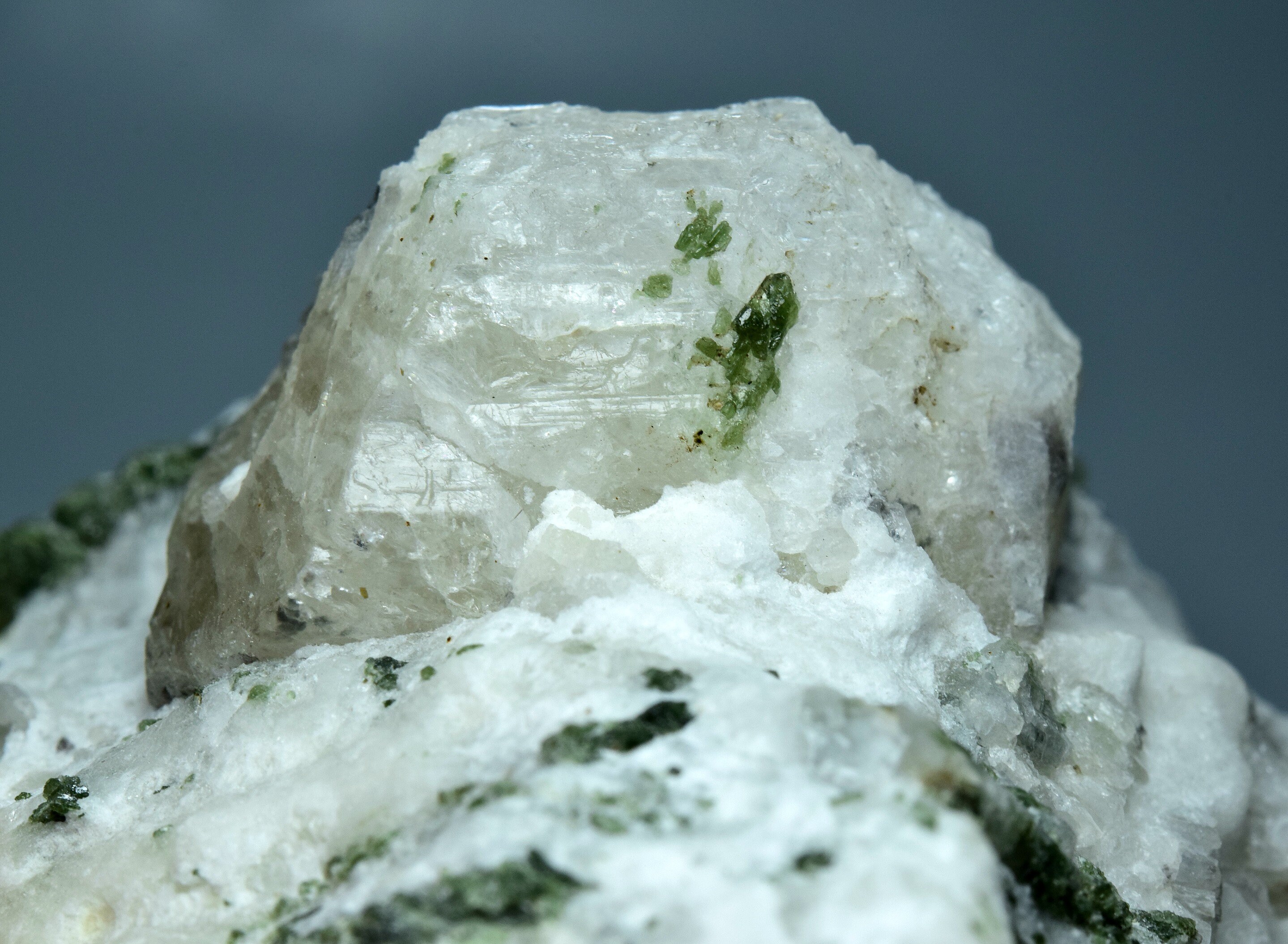 389 Gm Natural Fluorescent Scapolite Crystal W/ Mica Crystal & | Etsy