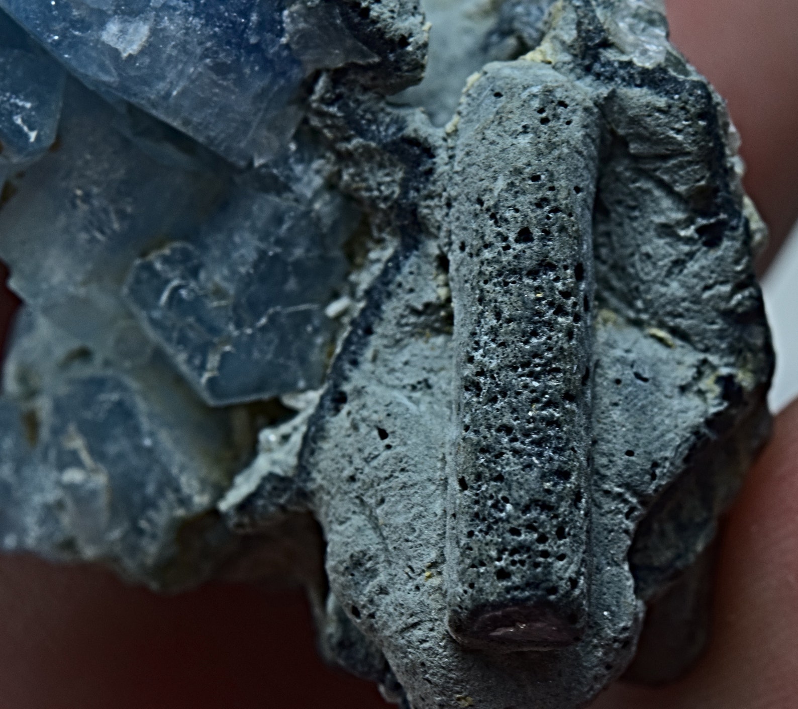 Unusual Vorobyevite Beryl Rosterite Crystal Bunch W/ Coated Tourmaline ...